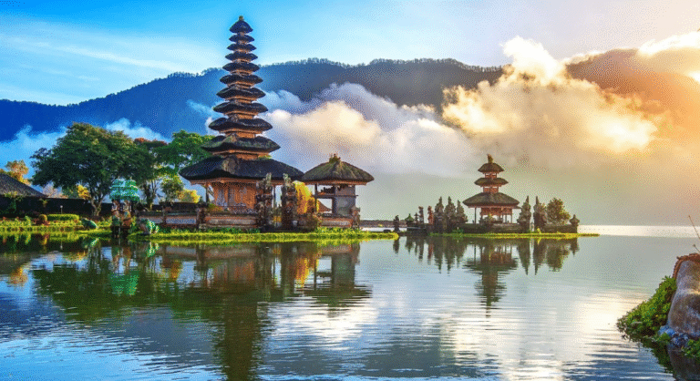 29 Must-Visit Christian Places to Visit in USA for Faith Journeys