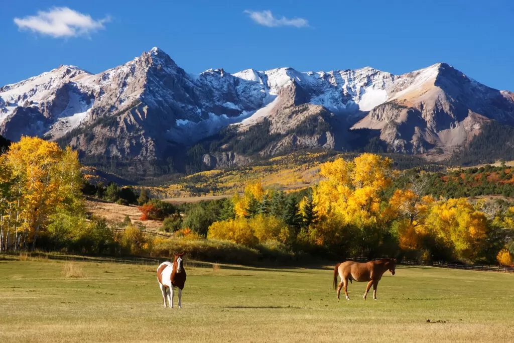 18 Best Places to Visit in Colorado in October